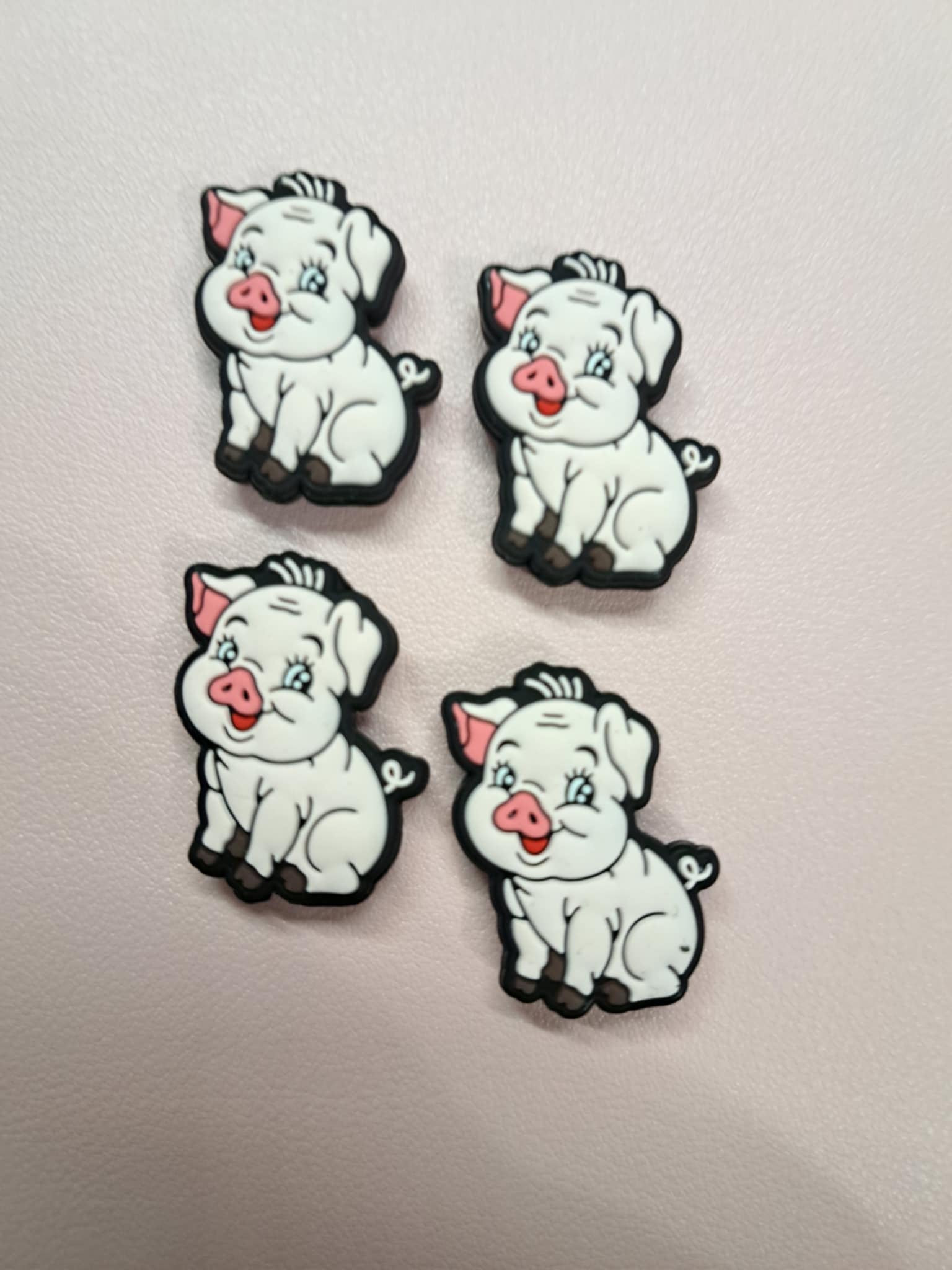 Pig Full Body Style 2 Silicone Focal Bead – Cinderlyssa
