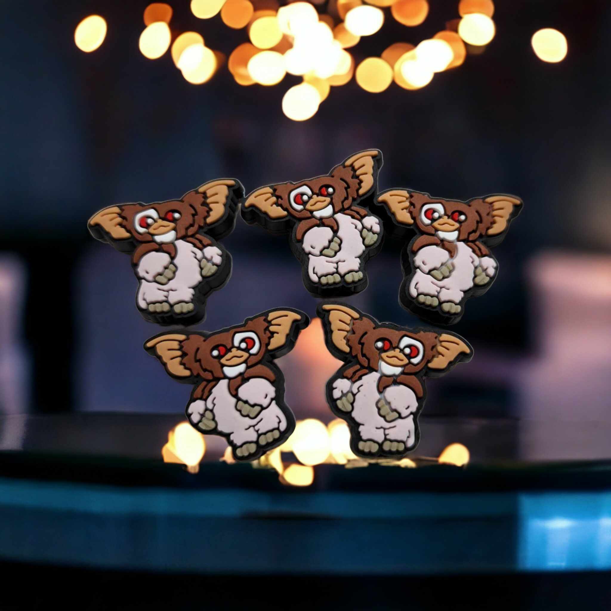 Gizmo Gremlins: Style 1 Standing Horror Movie Inspired Silicone Focal ...