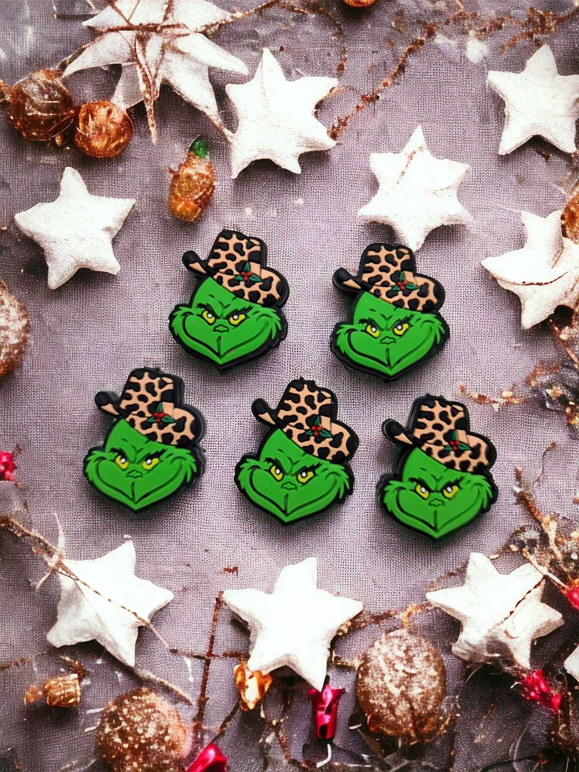 Grinch Head with Leopard Print Cowboy Hat Silicone Focal Bead - 0768 ...