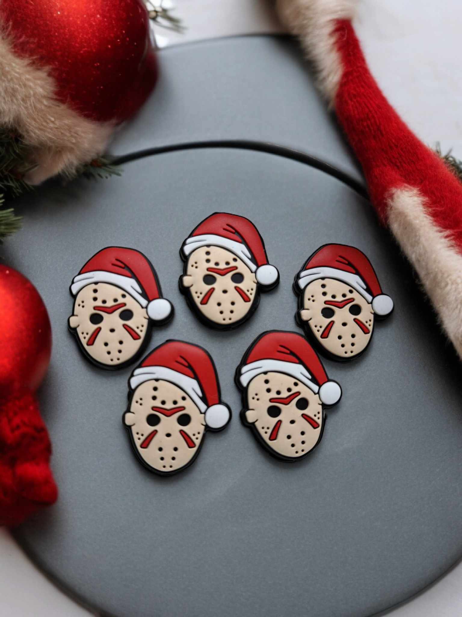 Jason Mask with Santa Hat - Christmas/Halloween/Horror Movie Inspired ...