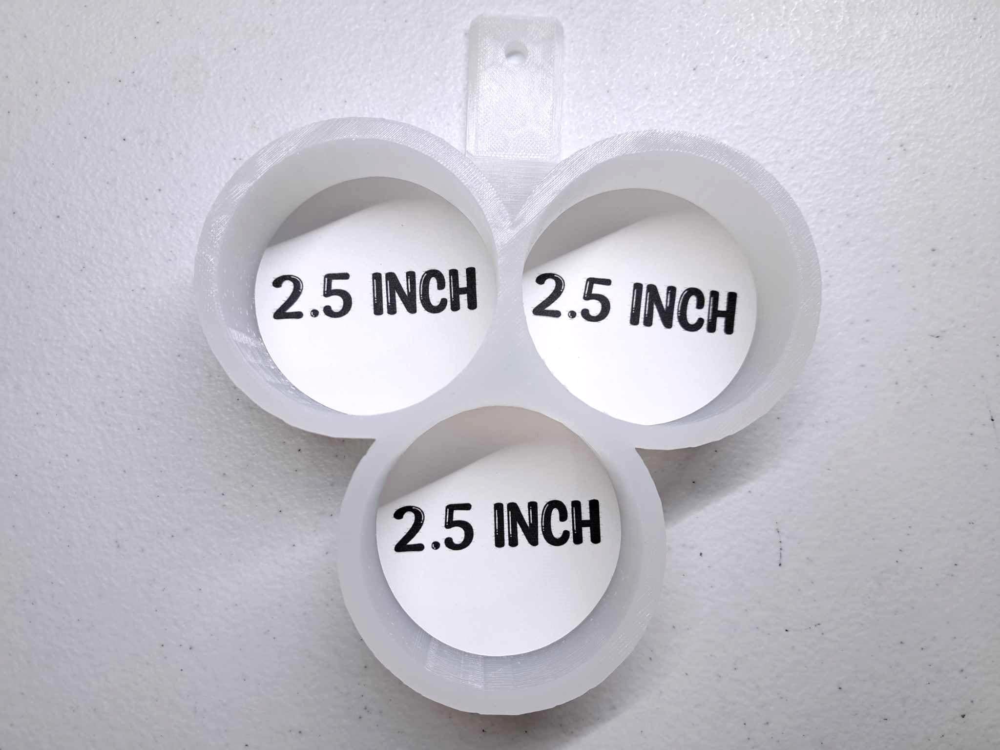 2.5 Inch Round 3 Cavity Mold with NO Edge around Image Cardstock Silic ...